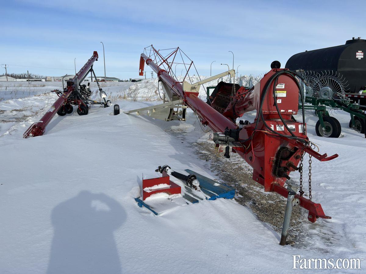 2015 Farm King 1370 Auger / Elevator / Conveyor | Classified | Farms.com