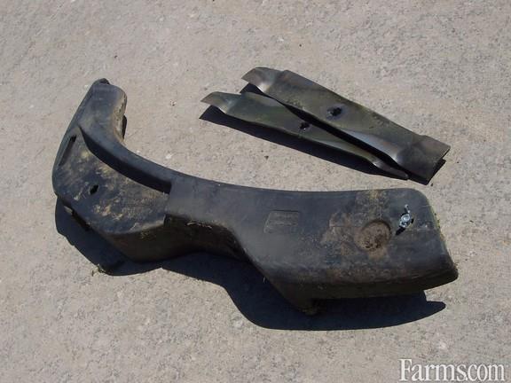 2014 John Deere BM21816 42" Mulching Kit for Sale | Farms.com