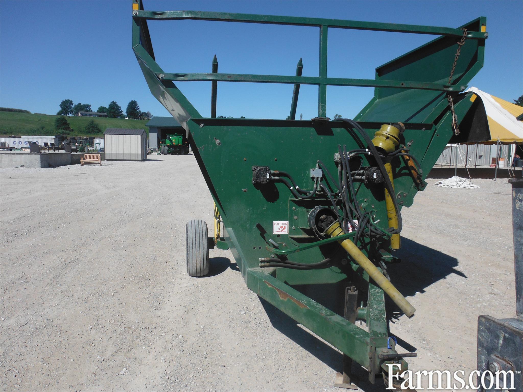 Bale King 3000 Tub Grinders / Bale Processors for Sale | USFarmer.com
