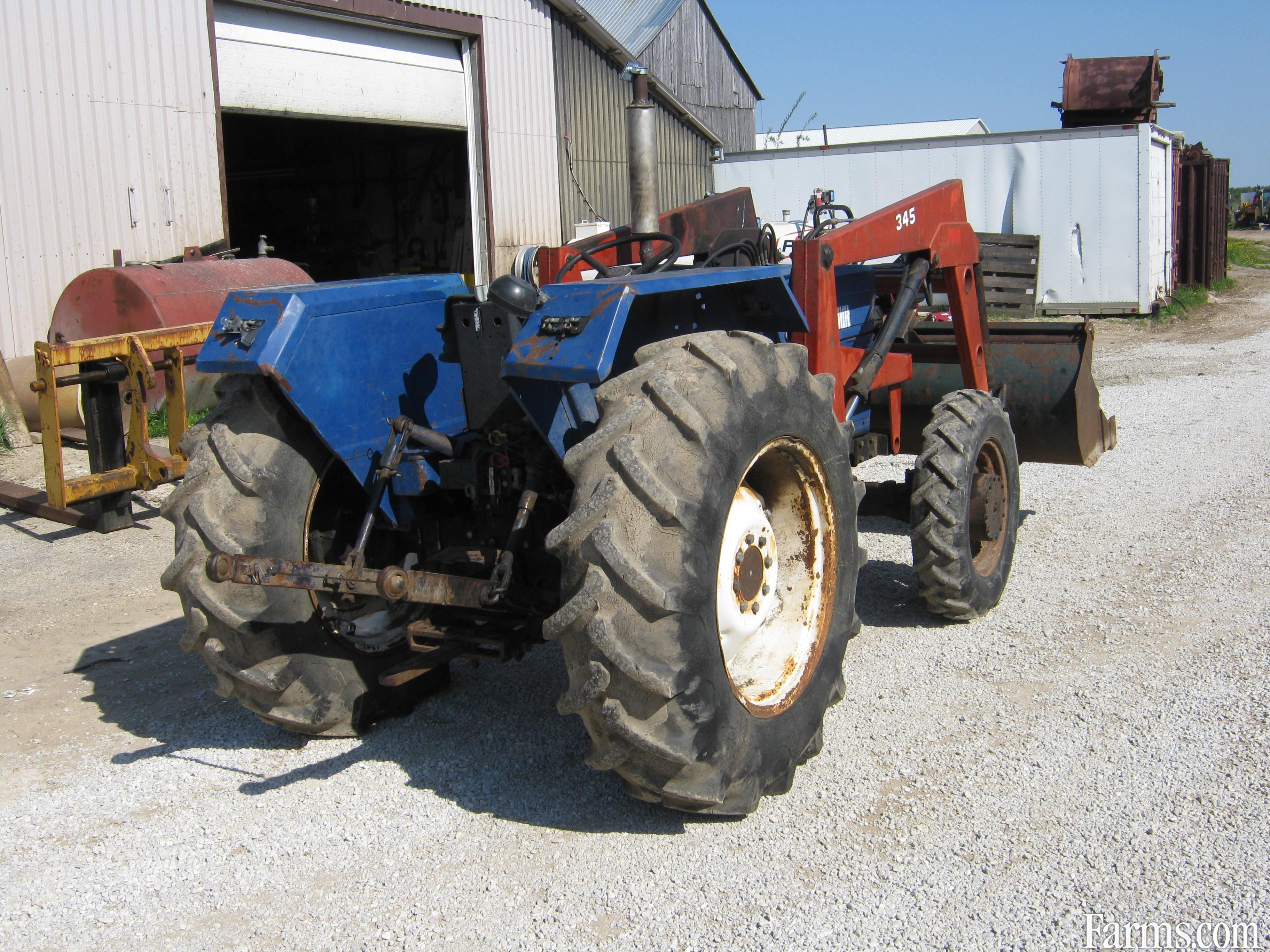 445 Universal Tractor with Loader for Sale | Farms.com