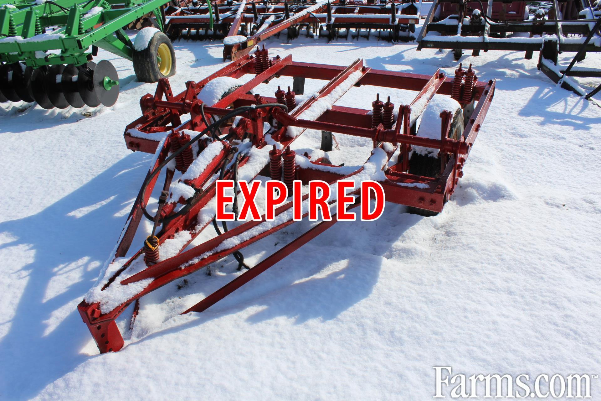 Cockshutt 6 Tooth Chisel Plow for Sale | Farms.com